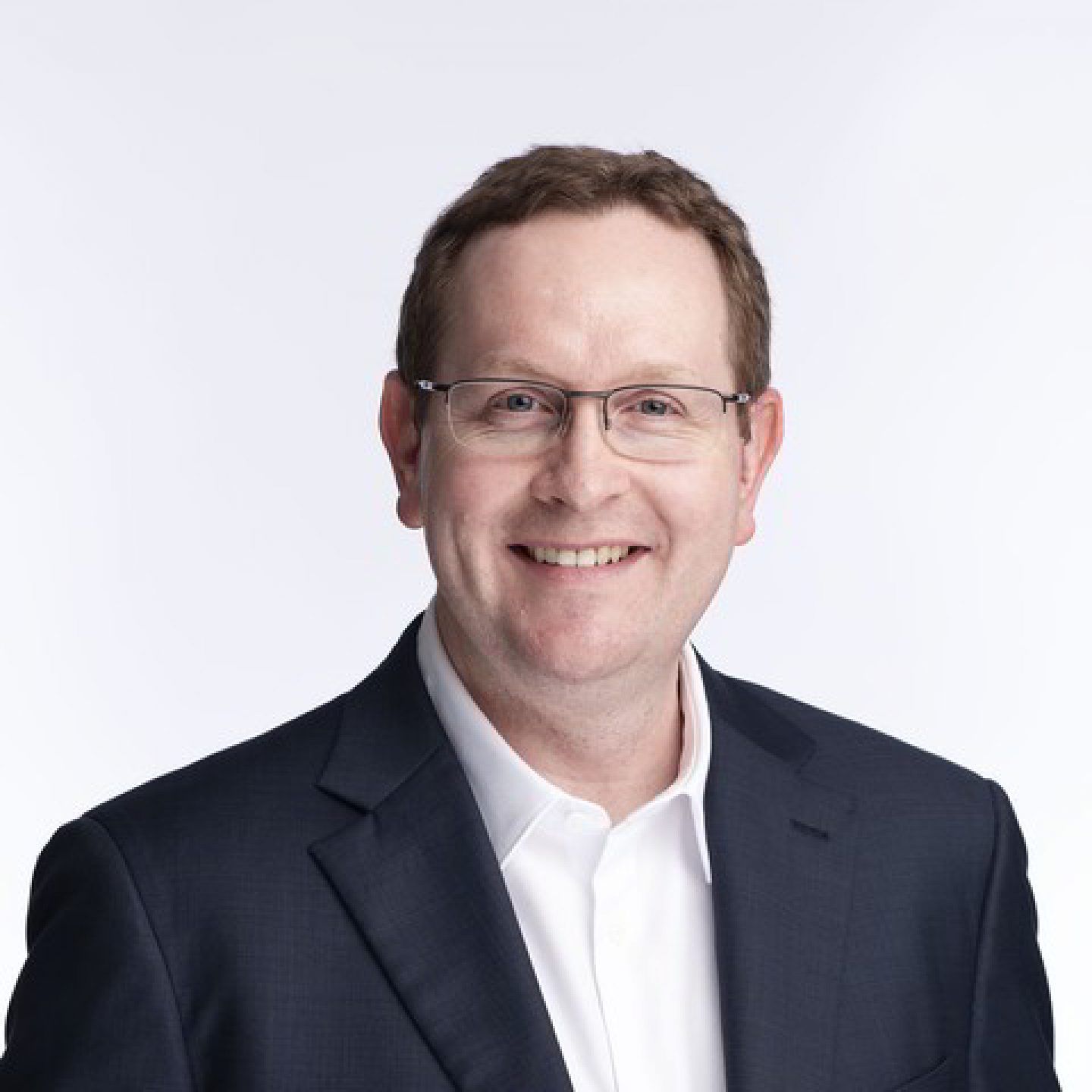 About us - Corporate Momentum